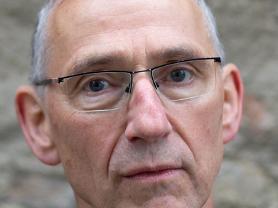 Montasser Medienagentur Autorinnen & Autoren